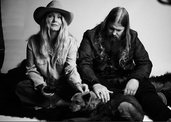 La canción de Maggie: un maravilloso tributo del músico country Chris ...